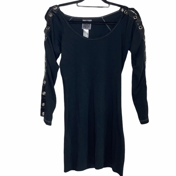 The Ragged Priest | Dresses | The Ragged Priest Lace Up Bell Sleeve ...